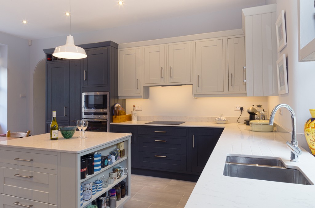Devon Granite Kitchen Worktops & Devon Quartz Worktops